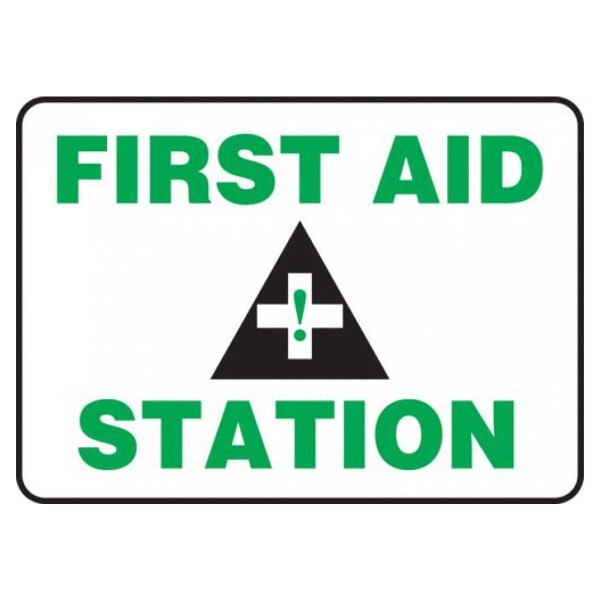 PLASTIC FIRST AID STATION 10 X 14 SIGN | Bolts Plus Inc.